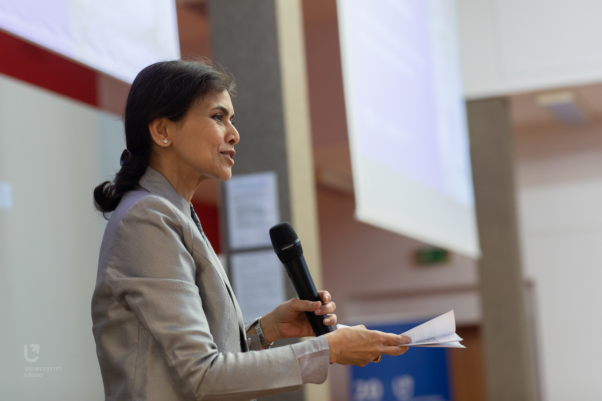 Ambasador Indii odwiedziła UŁ z okazji Dnia Azjatyckiego